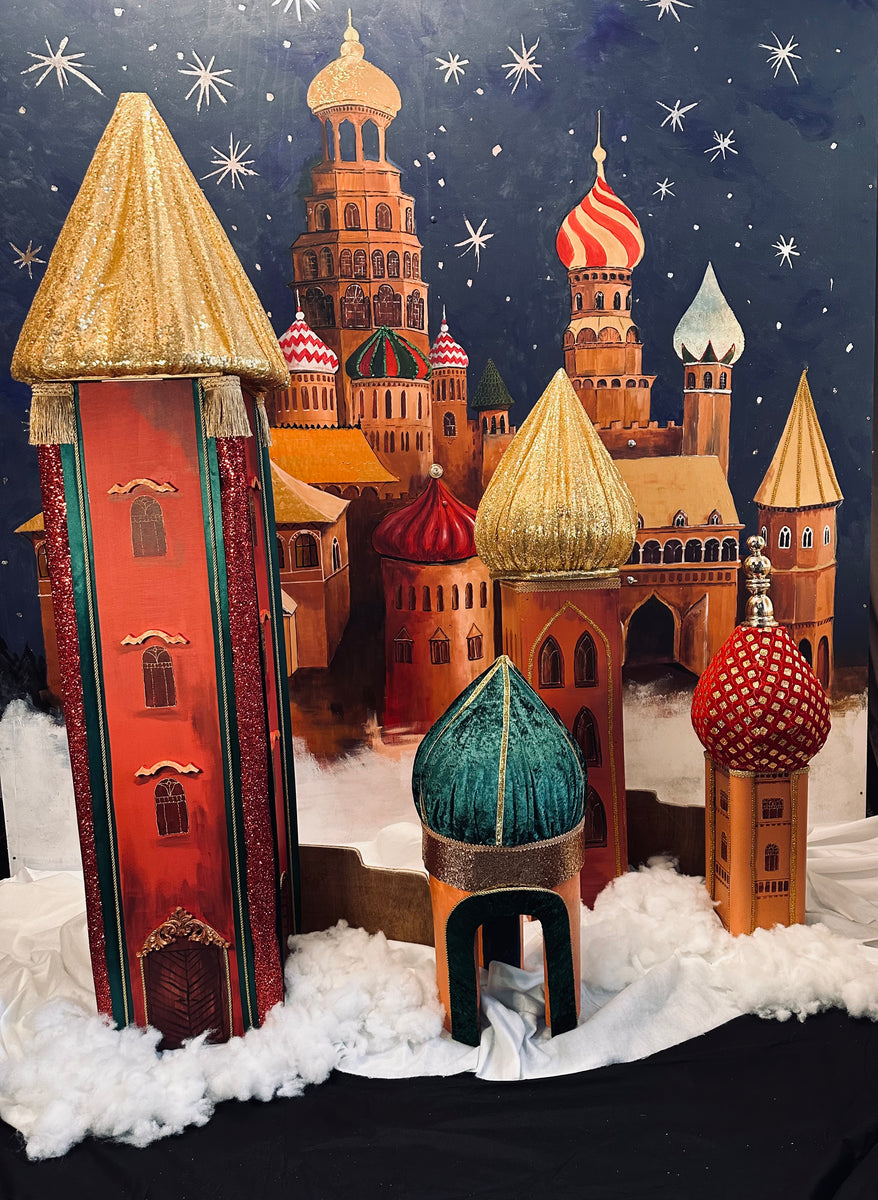 Castle panel with towers for hire | Themed party prop hire – Rock the Day