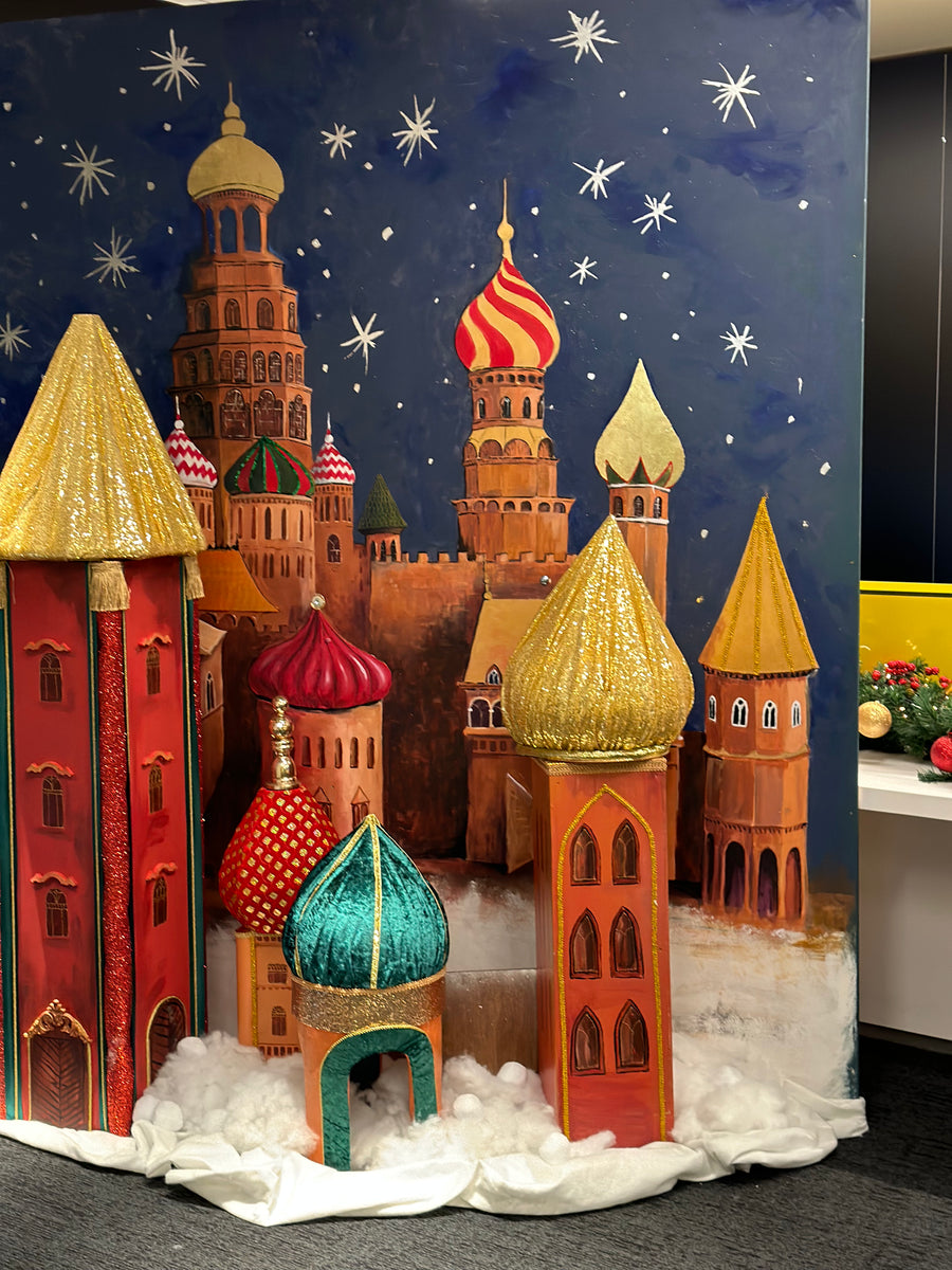 Castle panel with towers for hire | Themed party prop hire – Rock the Day