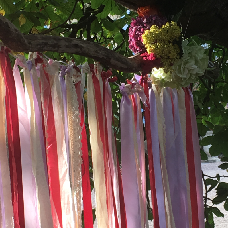 Ribbon Backdrop | Prop Hire Essex | Rock The Day – Rock the Day